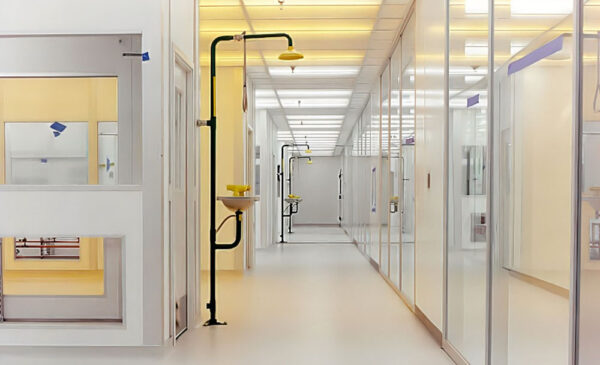 Clean Room Door Specifications: What to Consider | E-ZONG