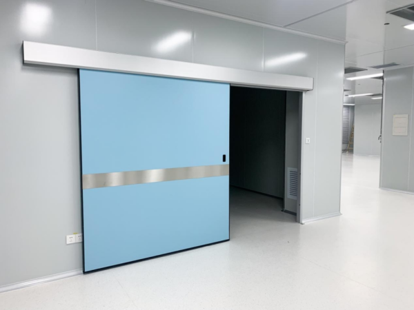 Options for Doors in a Cleanroom: Which Type is Right for You?