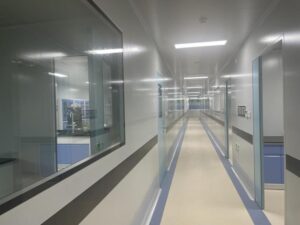 What is a Cleanroom? Everything You Need to Know